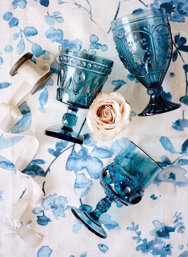 22 Chic Indigo Blue Wedding Color Ideas 2023