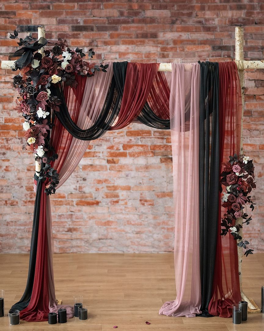 ️ 20 Maroon and Black Wedding Color Ideas 2024 | Colors for Wedding